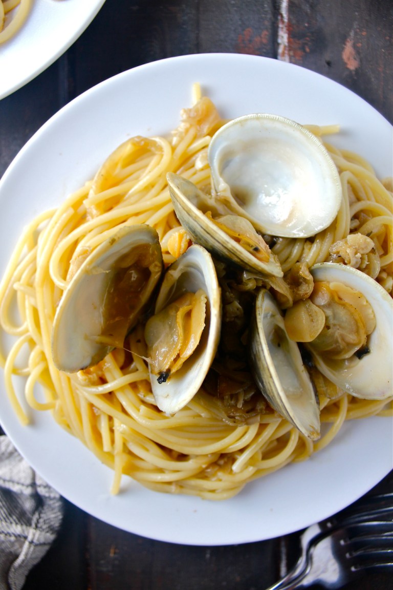 Clam Spaghetti | The Millennial Cook